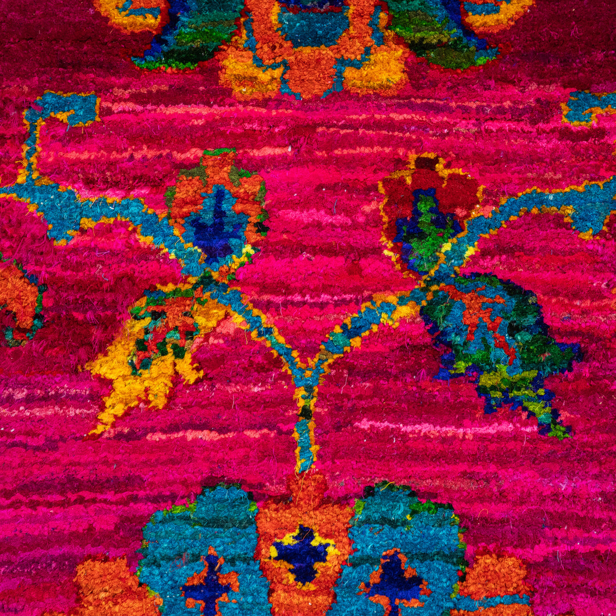 Handknotted Carpet, DIA: 1401 BLOOM MIRAGE, MULTI COLOR – Diamond Carpets