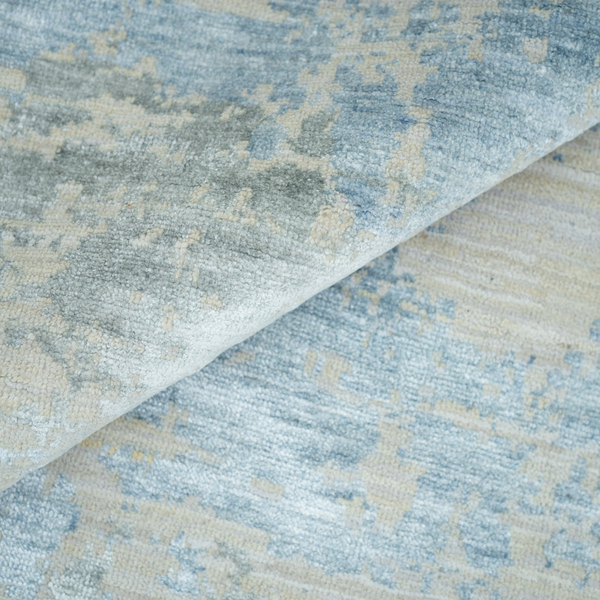 DIA- 1035 – Diamond Carpets